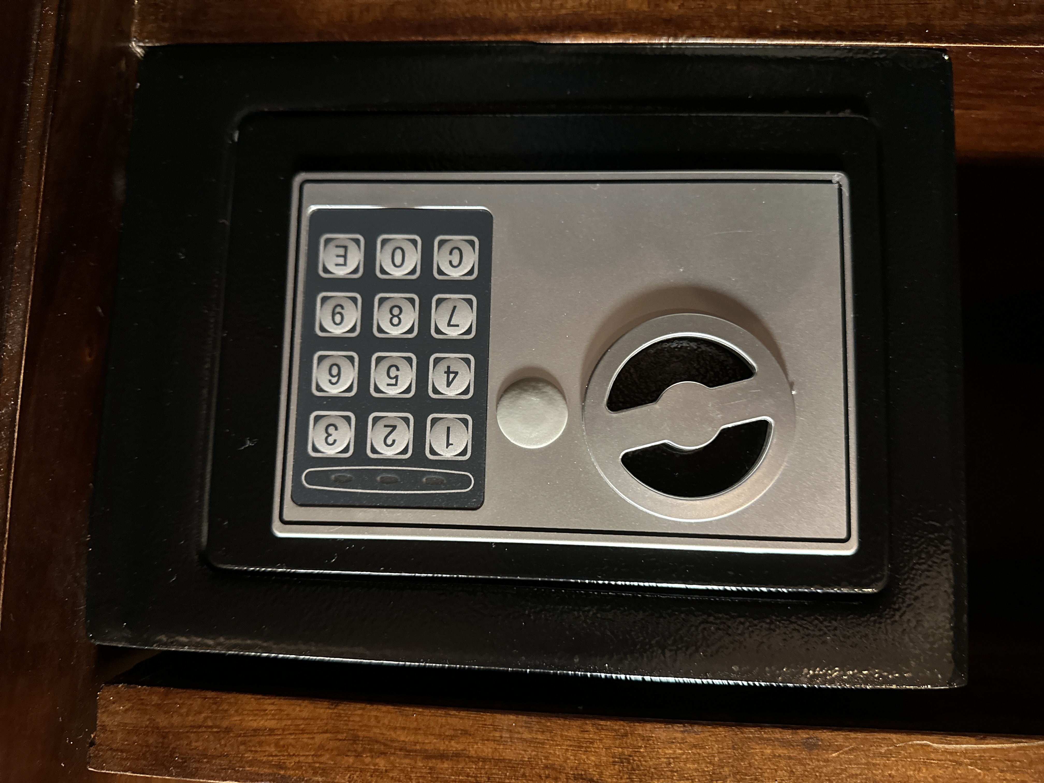 In Room Safe Box